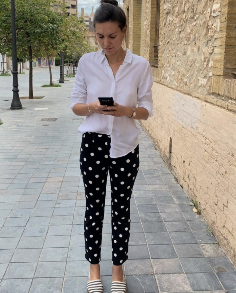 Escuela de costura en Valencia - byebyemanoni